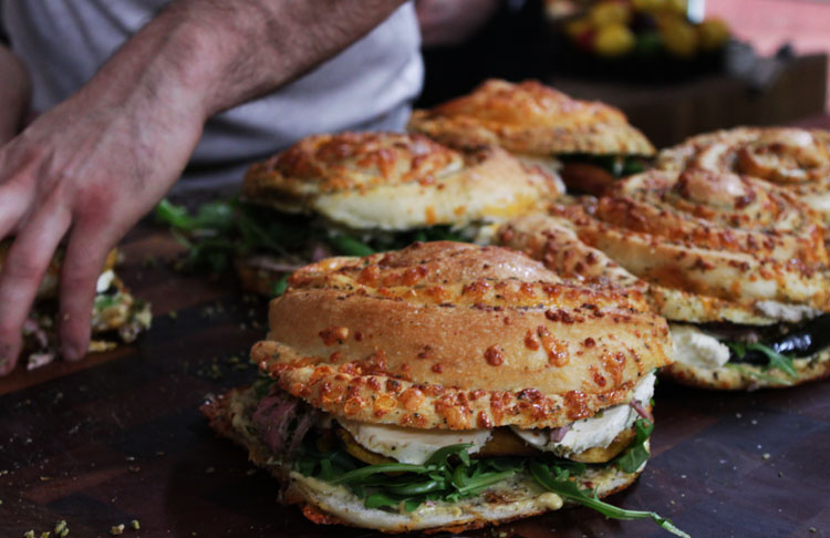 Le lunch avec l'équipe de Signé M